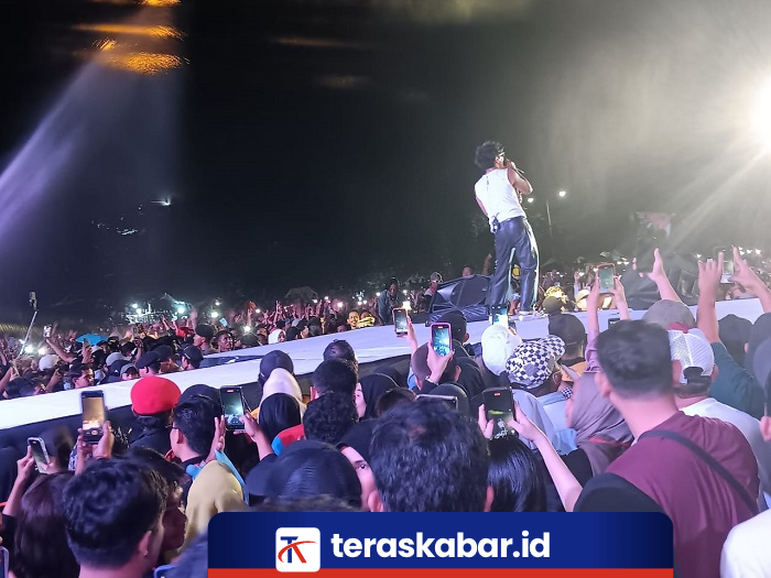 Konser Slank Sulteng Emas Sukses Menghibur, Konser Tanpa Embel-Embel ...